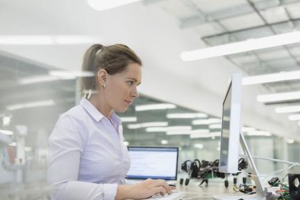 Self-aware Software Driven Systems | Industrial Equipment - Dassault ...