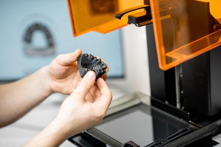 SLA 3D Printing Materials Compared | Dassault Systèmes
